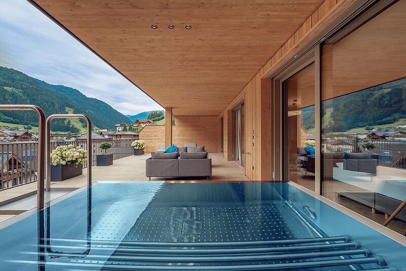 Zimmer & Suiten im Salzburger Land | mit Whirlpool & Sauna